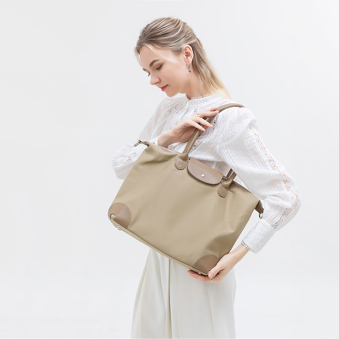 Tiara Jewellery Rings Wedding Bands Engagement Ring Couple Rings Bags ...