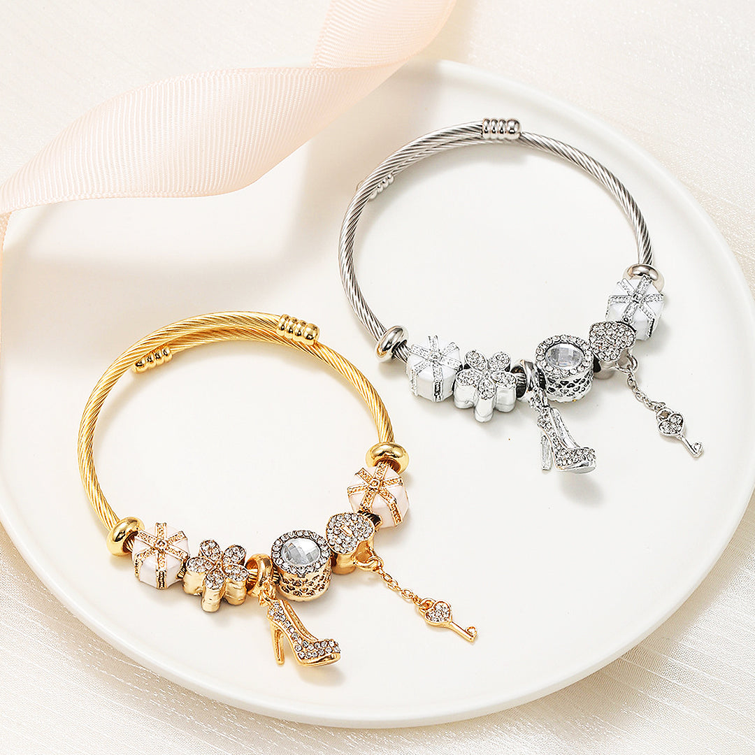Luxe6239 - Diva Charm Bracelet – Tiara.com.sg