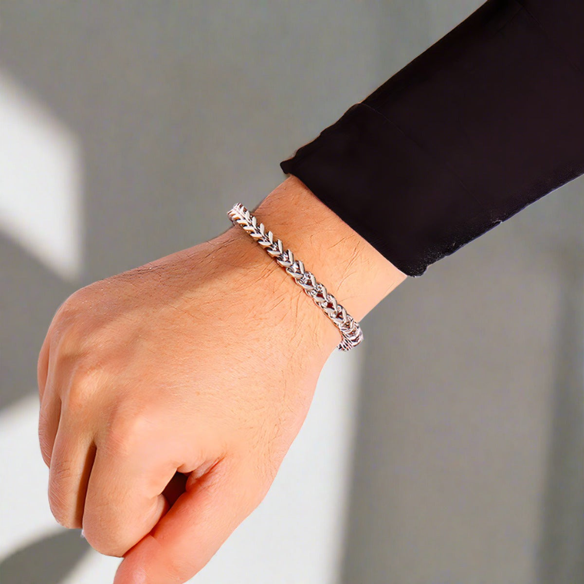 Steel Knight – Tiara.com.sg